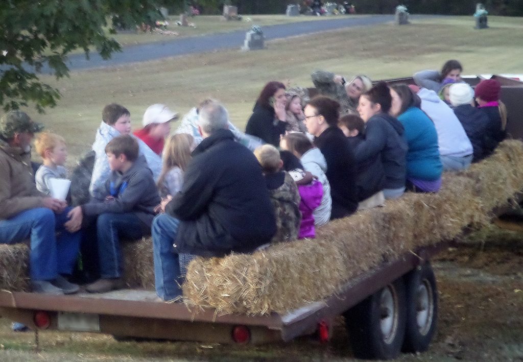Awesome Hayride – Mt. Carmel Cumberland Presbyterian Church